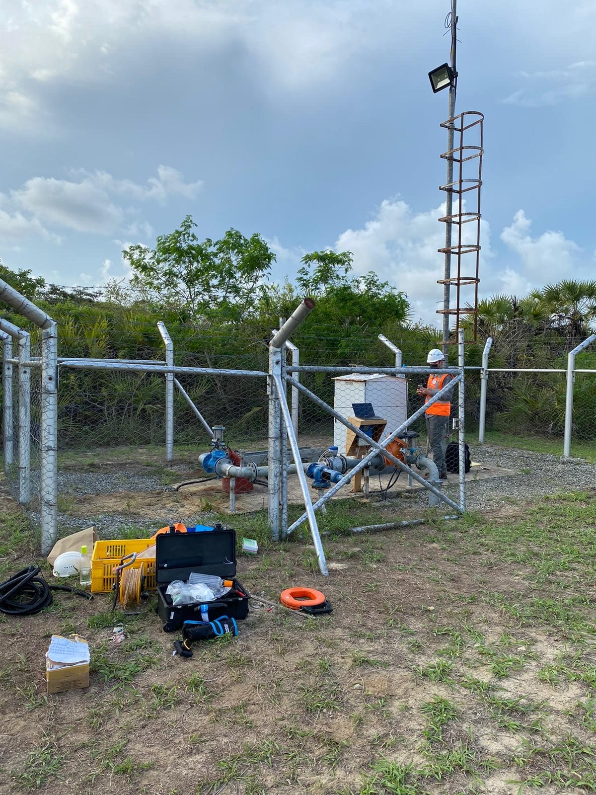 Monitoring Groundwater Level Loggers Data Collection Telemtry