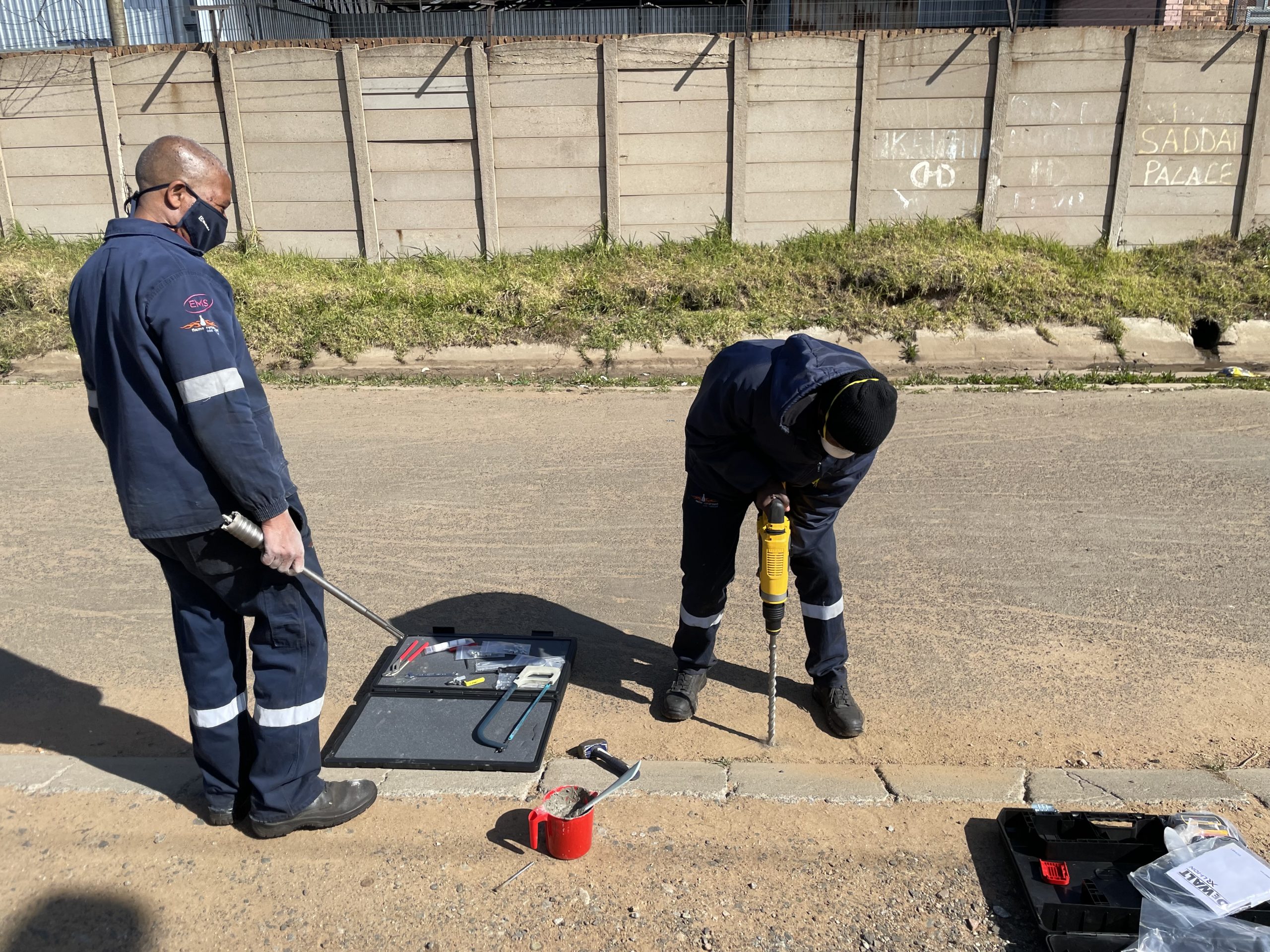 First installation of our new Gas Sampling Kit - Van Walt News