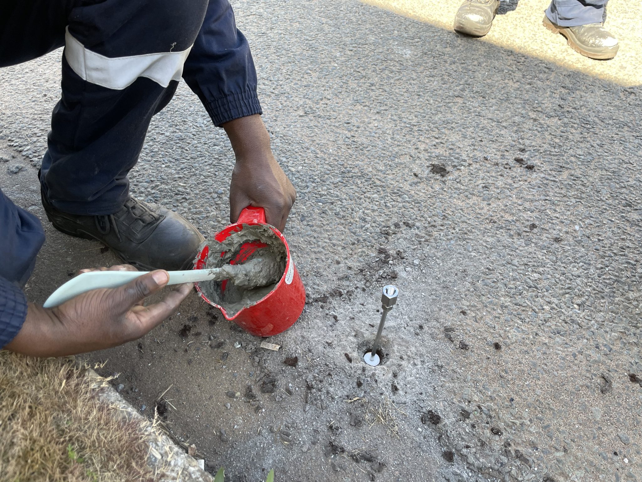 First installation of our new Gas Sampling Kit - Van Walt News